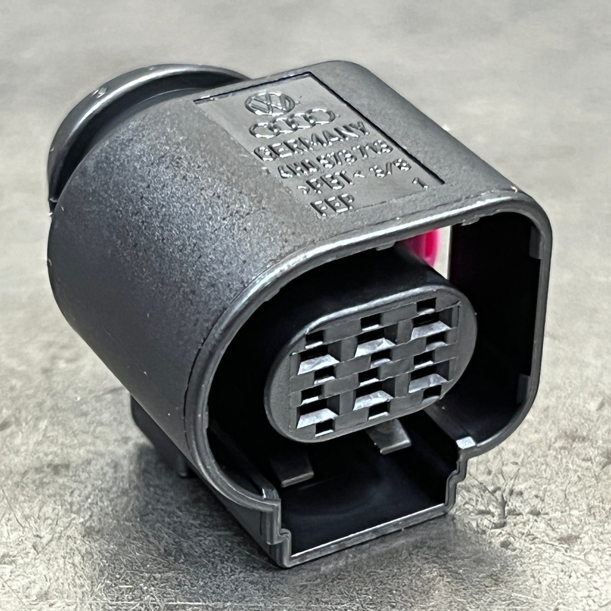 Audi 6-Pin Female Throttle Position Sensor Connector Plug – lucidautowerks